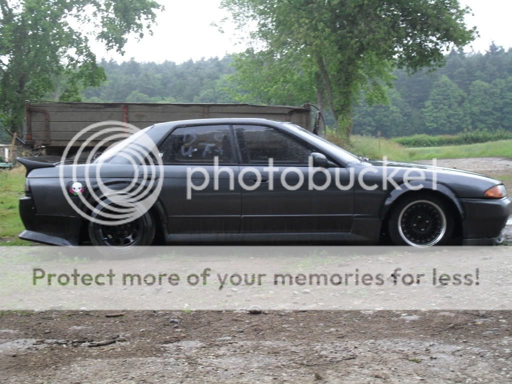 R32 Four door aftermarket rear bumper | Driftworks Forum