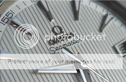 Whats the 'trick' for photographing shiny black dials? | Page 2 ...